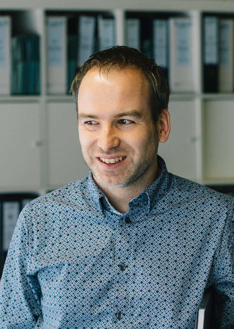 Simon Crosby Director at - Corstorphine & Wright