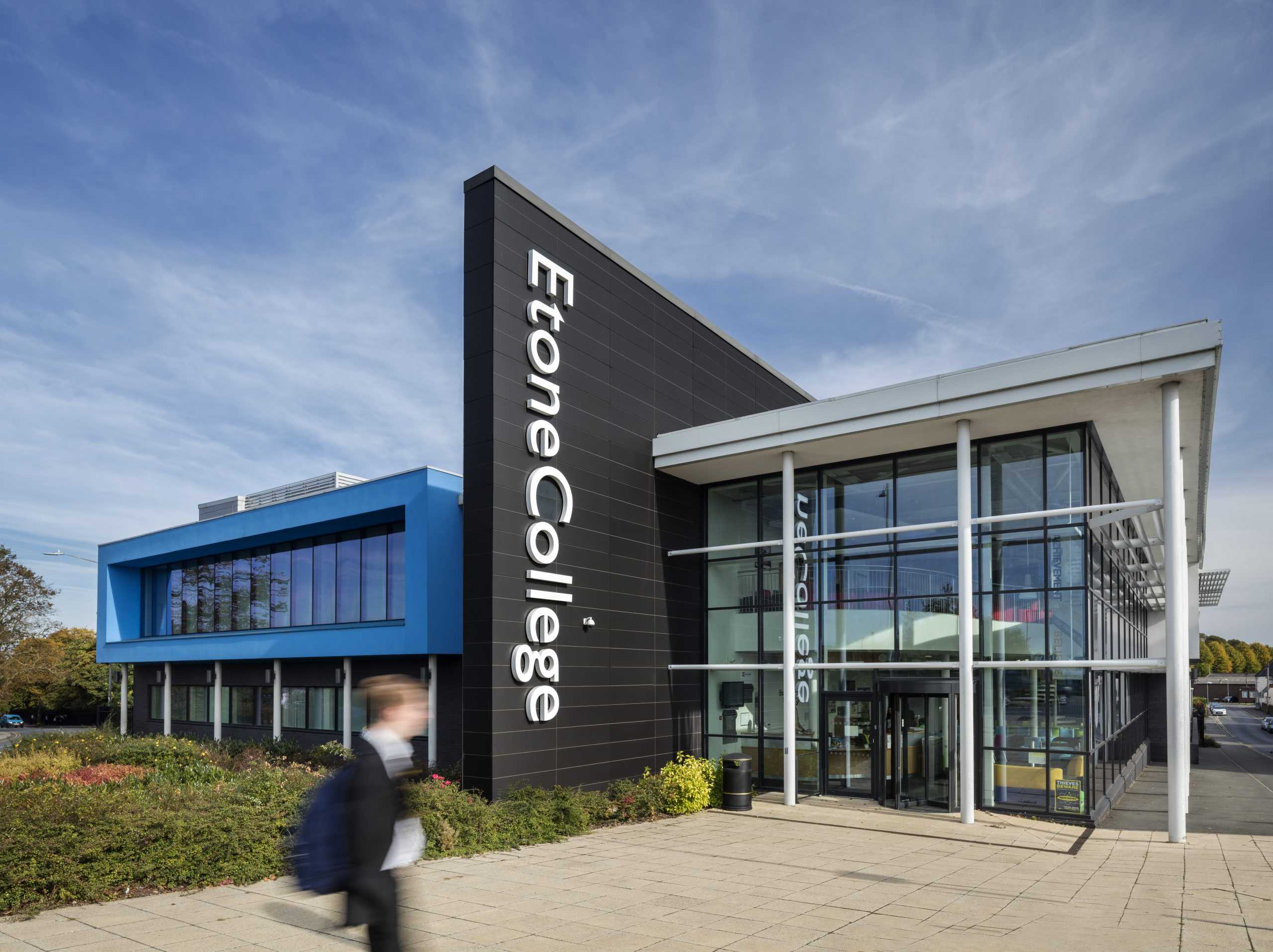 Etone College, Nuneaton, UK - Corstorphine & Wright