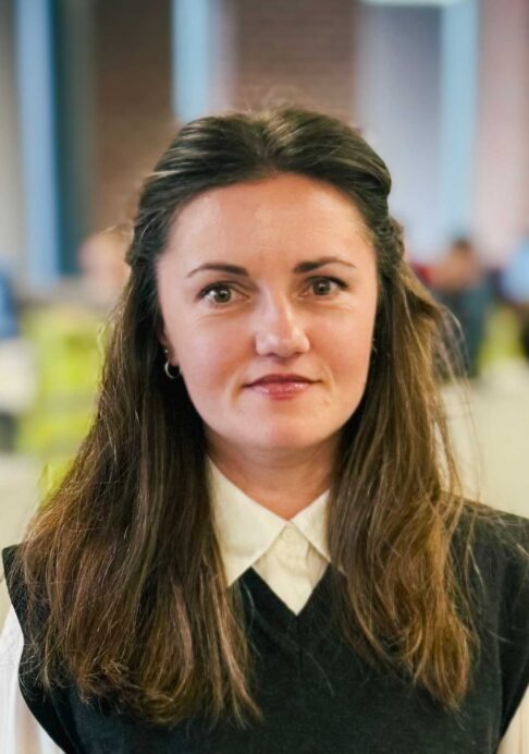 People - Corstorphine & Wright