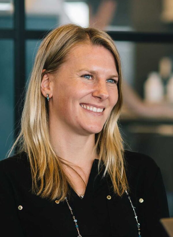 Suzanne Ross Head of Operations at - Corstorphine & Wright
