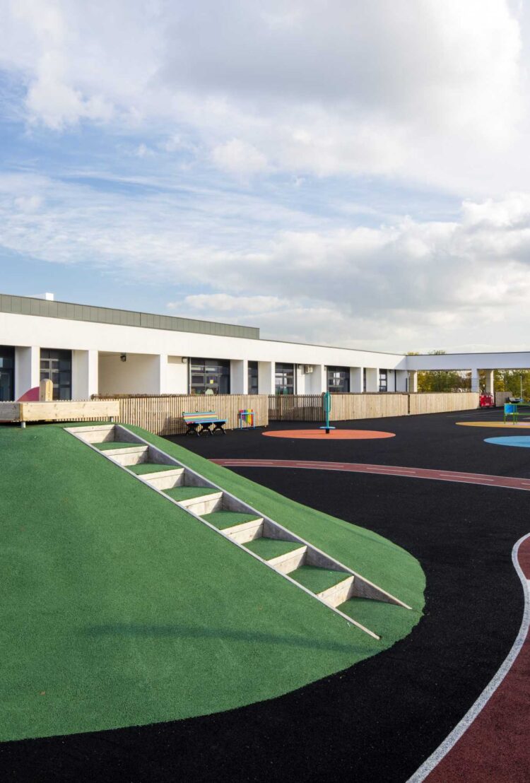 Nether Hall School, Leicester, UK - Corstorphine & Wright